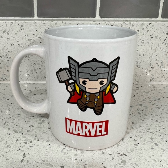 Marvel | Dining | Sale New Marvel Bioworld Baby Avengers Thor And ...